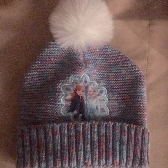 Disney | Accessories | Frozen Hat | Poshmark